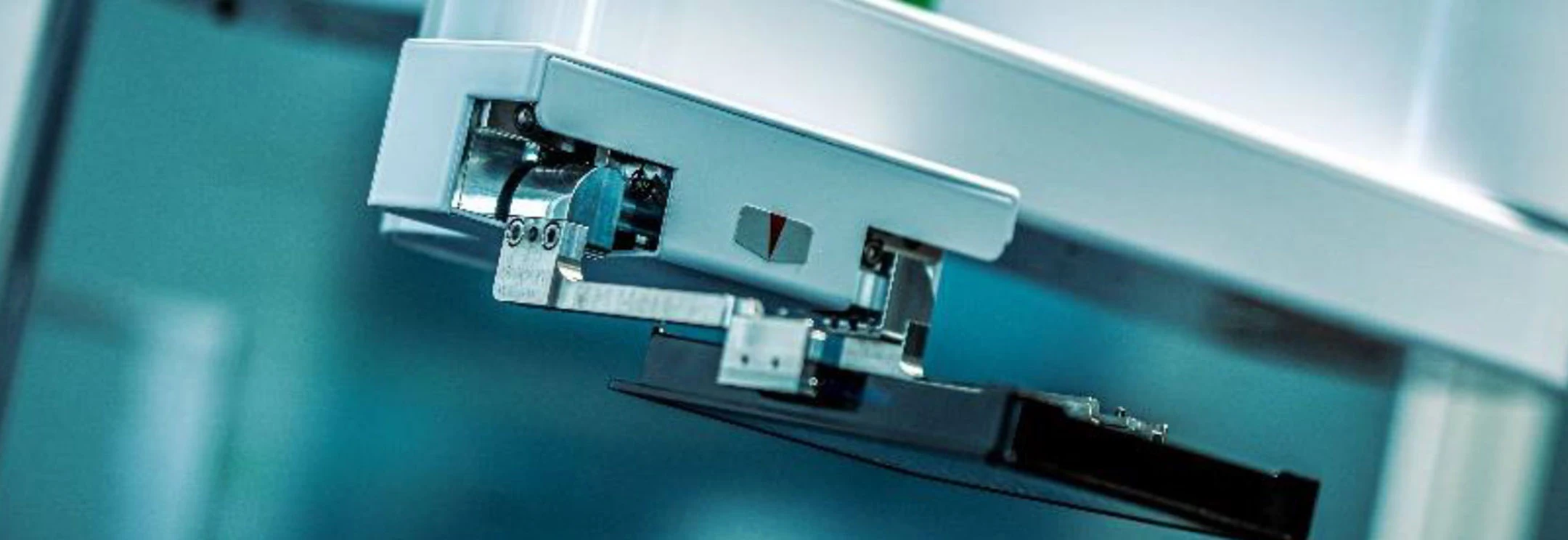 Automated plate loading | Revvity